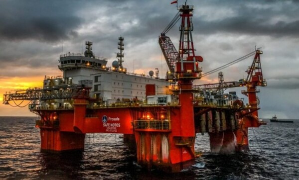 Prosafe signs Safe Zephyrus contract extension with Petrobras ...